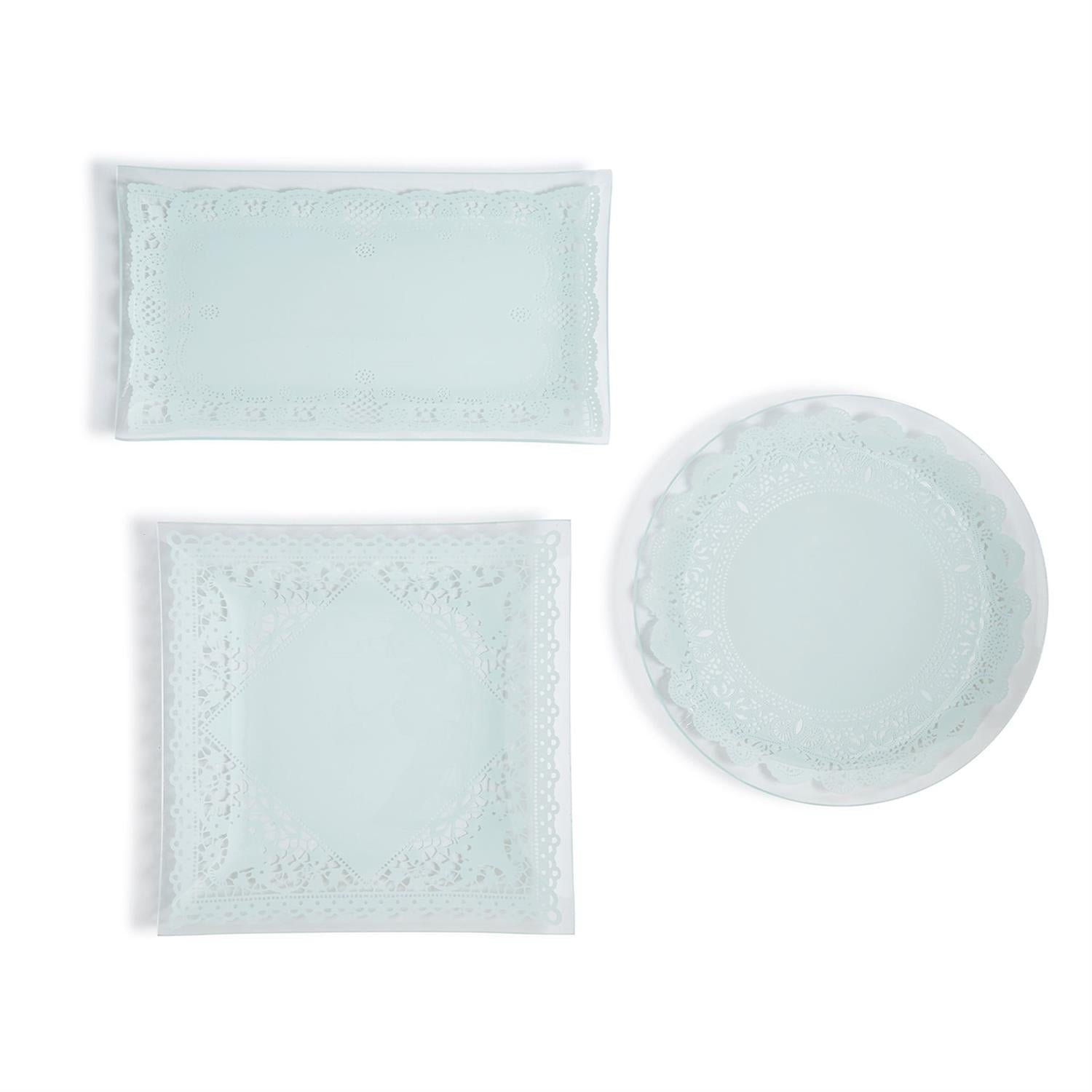Two's Company Doily Delight S/3 Platters with 3 Designs